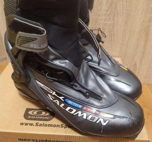 Лыжные ботинки коньковые salomon 44