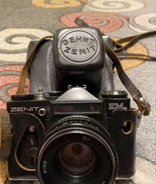 Фотоаппарат zenit EM