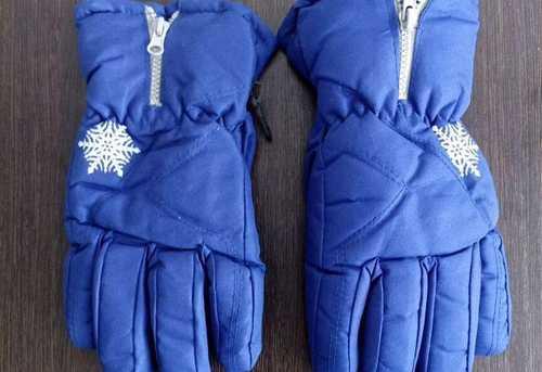 Новые горнолыжные перчатки
