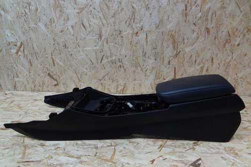 Подлокотник BMW X3 F25 бмв Х3 Ф25