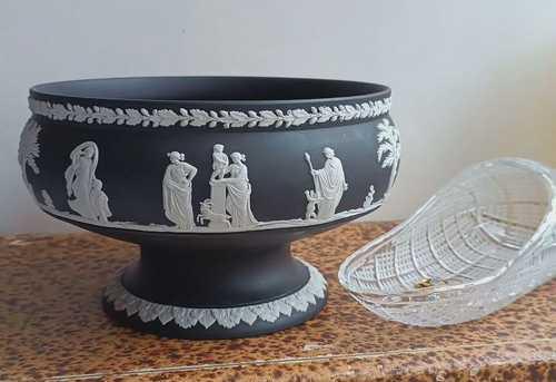 Фруктовница, конфетница wedgwood чёрная барельефы