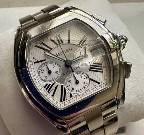 Наручные часы Cartier Roadster XL