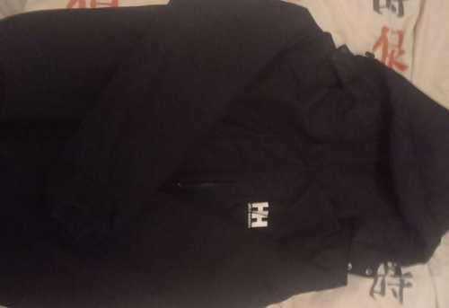 Пуховик helly hansen