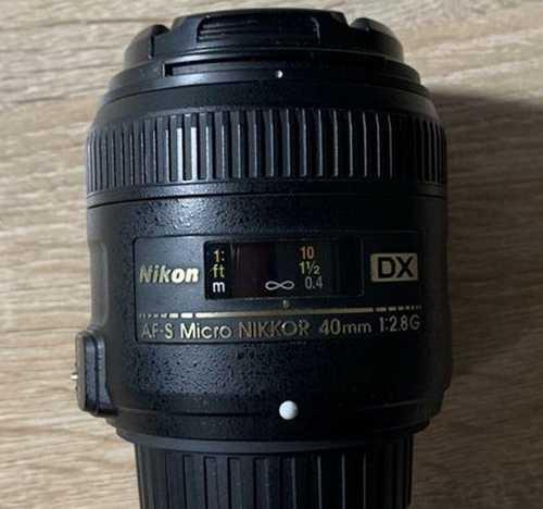 Объектив Nikon AF-S Micro Nikkor 40 mm 2.8g