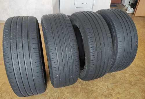 Kumho Ecsta HS51 215/60 R16 95V
