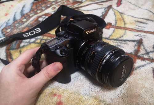 Зеркальный фотоаппарат Canon EOS 30 Date