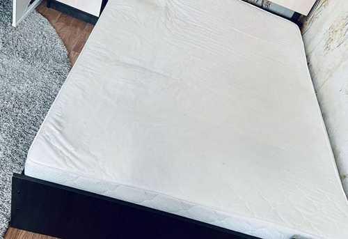 Продам двухспальную кровать бу