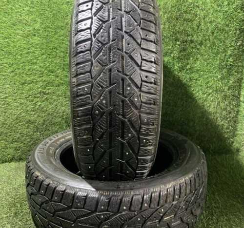 Tigar SUV Ice 215/60 R17 100T