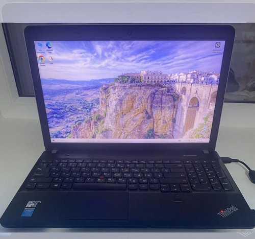 Ноутбук Lenovo ThinkPad L570