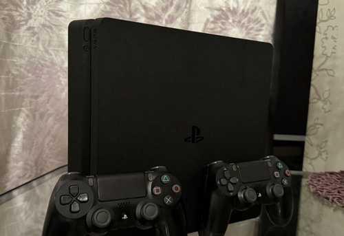 Sony PS4 slim + PS Deluxe+ игры