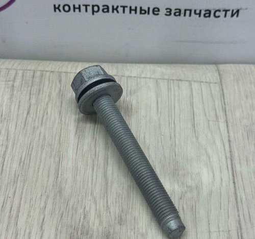 Болт BMW 5 G30/G31 (2016 - 2020) 31106872062