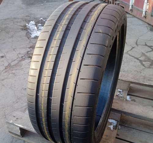 Michelin Pilot Super Sport 255/40 R20