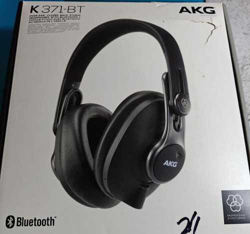 Студийные наушники AKG k371-bt