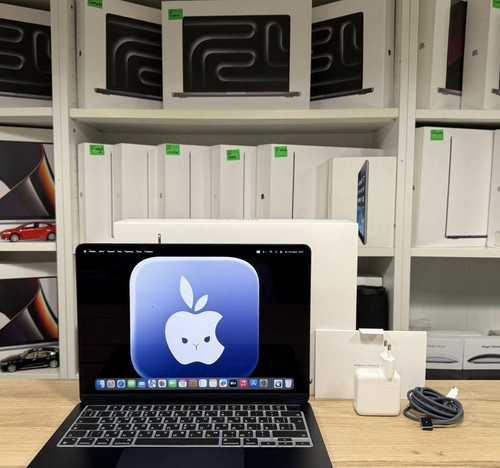 MacBook Air 13 M3 16gb 256gb 2 цикла новый