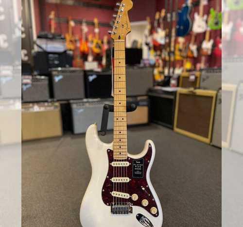 Fender Player Plus Stratocaster MN Olympic Pearl