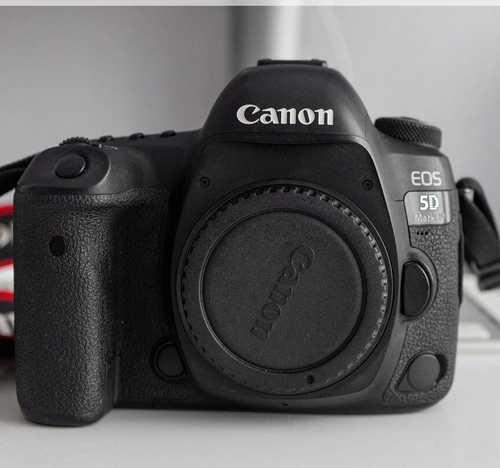 Canon eos 5D mark IV body