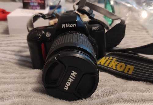 Зеркальный плёночный фотоаппарат nikon F65