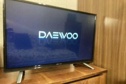 Телевизор Daewoo Smart L32S790VNE 32''
