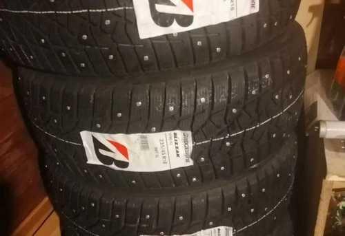 Bridgestone Blizzak Spike-02 235/45 R18 98T