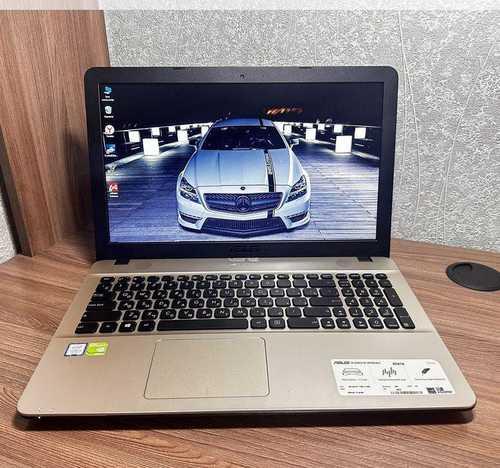 Asus FullHD/i3/8gb/ssd480/920mx