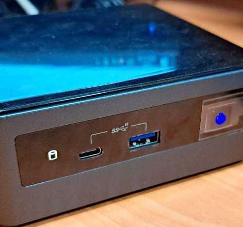 Неттоп мини пк Intel NUC bxnuc10i3fnhn2