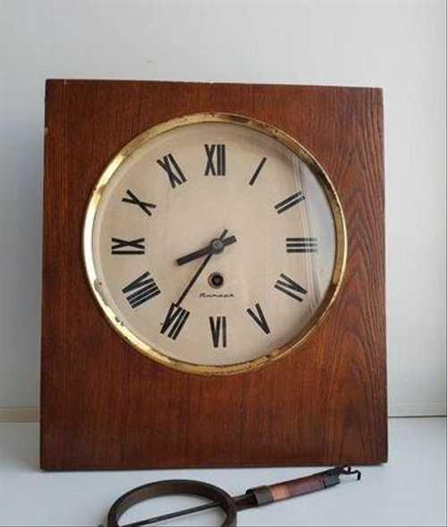 Настенные часы "Янтарь" очз. Сделано в СССР