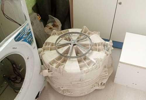 Бак стиральной машины Indesit 6 кг