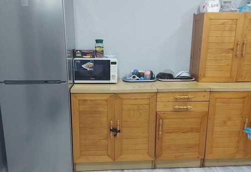 Кухонный гарнитур, стол, 2 табуретки реставрация