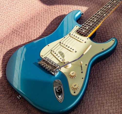 Fender Mexico Classic '60s Stratocaster   Pribora