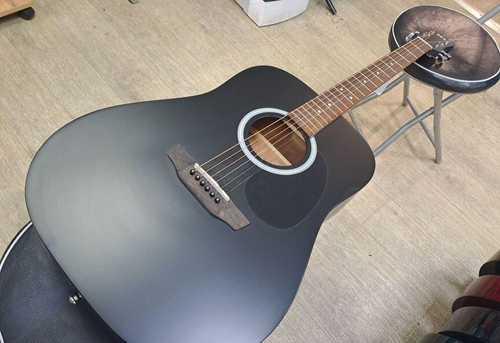 Гитара электроакустическая с подключением чёрная