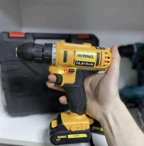 Шуруповёрт Dewalt 14,4v новый