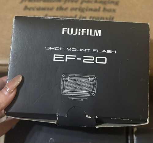 Вспышка fujifilm EF-20