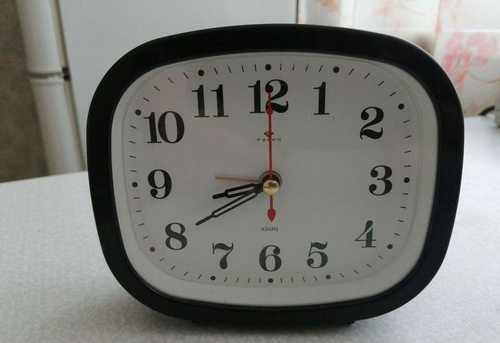Часы будильник Рубин