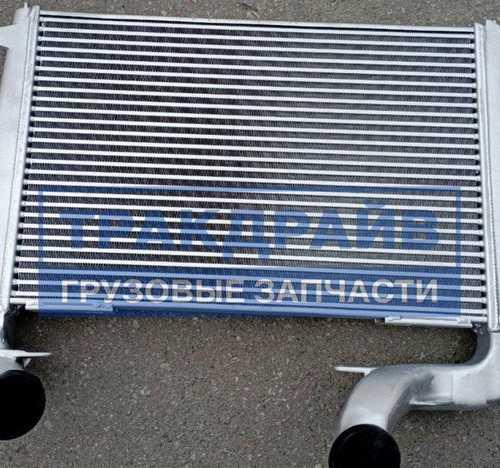 Интеркулер Скания 4 серии 825х572х64 мм