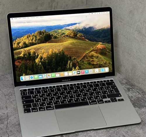 MacBook Air 13" 2020 - i5, 8/512, 600 циклов