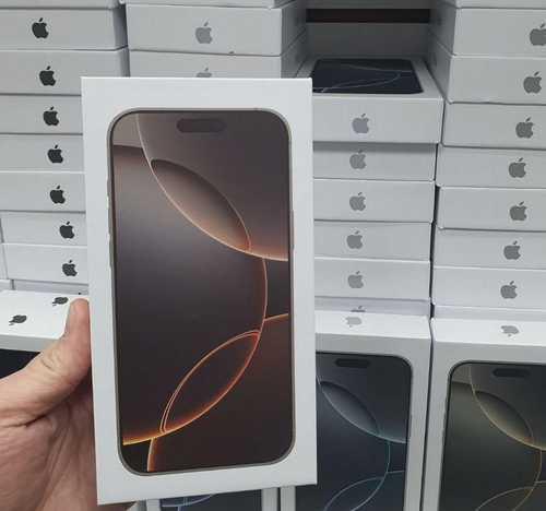 Коробка от iPhone 16 pro max