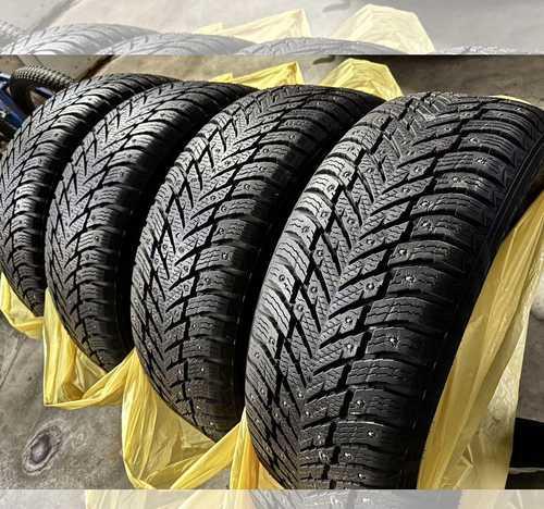 Nokian Tyres Hakkapeliitta 10p SUV 235/60 R18