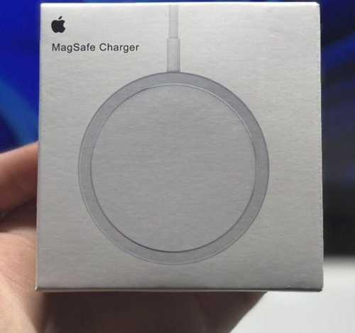 Беспроводная зарядка Apple magsafe