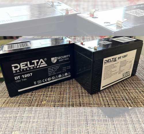 Аккумуляторная батарея Delta DT 1207 (12V / 7Ah)