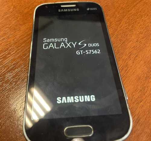 Samsung Galaxy S Duos GT-S7562, 4 ГБ