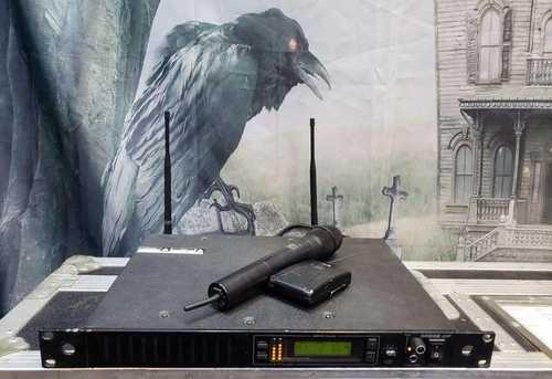 Радиомикрофон + гарнитура shure uhf