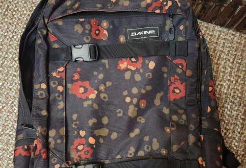 Сноубордический рюкзак Dakine Women Mission 25L