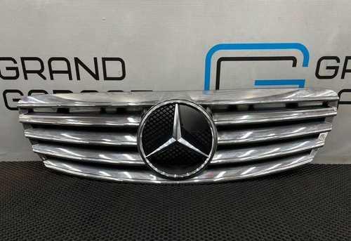 Решетка радиатора Mercedes-Benz S-Class W220
