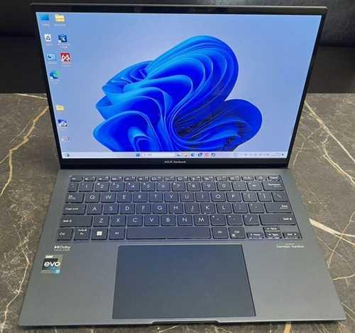 Asus Zenbook S13 Oled i7-1355U/32gb Ram