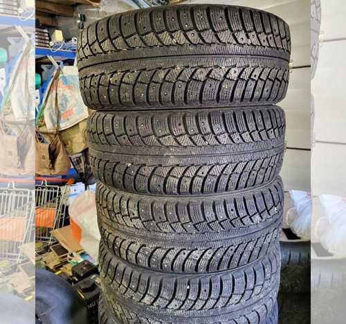 Gislaved Nord Frost V 205/55 R16 98G