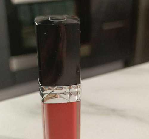 Помада dior rouge forever liquid 741