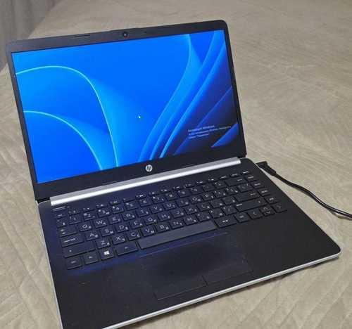 Ноутбук HP laptop 14 model 14-dk000lur