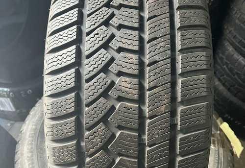 Sunfull SF982 235/40 R18 95H