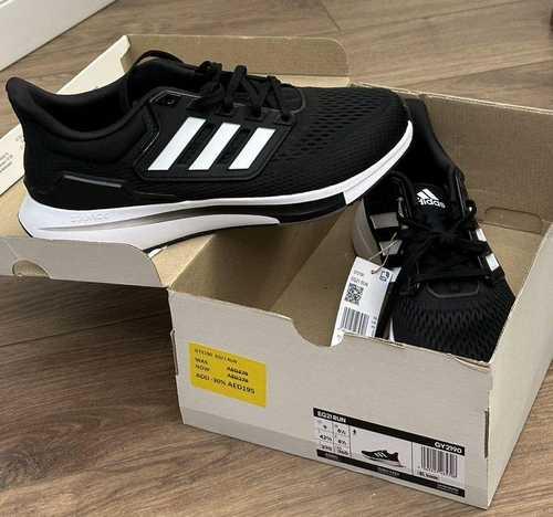 Новые кросовки Adidas EQ21 RUN