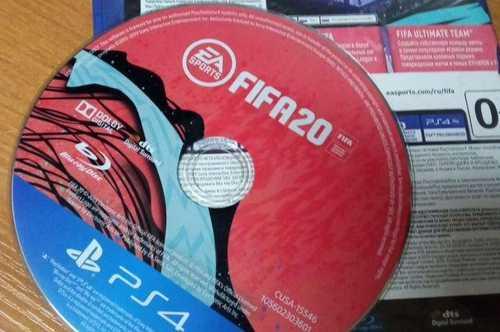 Продаю диск на ps4 FIFA20